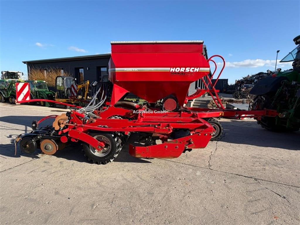 HORSCH PRONTO 4 DC d'occasion - Semis direct/TCS - 2005