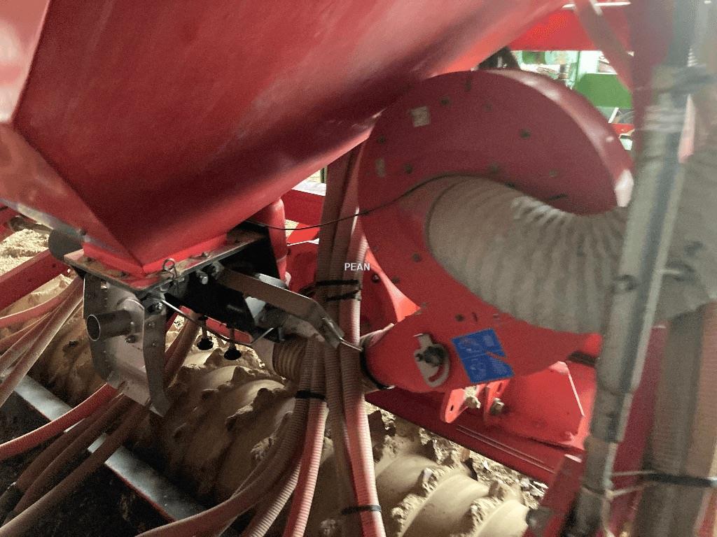KUHN VENTA LC302 d'occasion - Semoir à grains - 2001