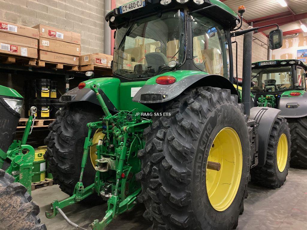 JOHN DEERE 7215 R d'occasion - Tracteur agricole - 215 ch - 2013