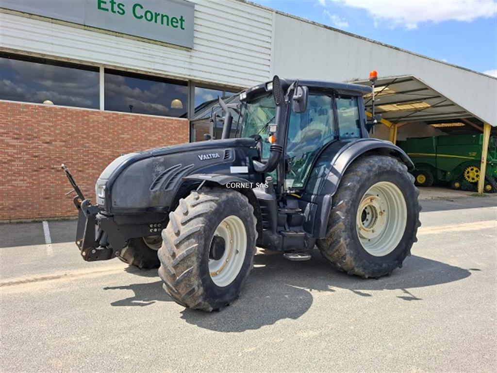 VALTRA T172 d'occasion - Tracteur agricole - 170 ch - 2011